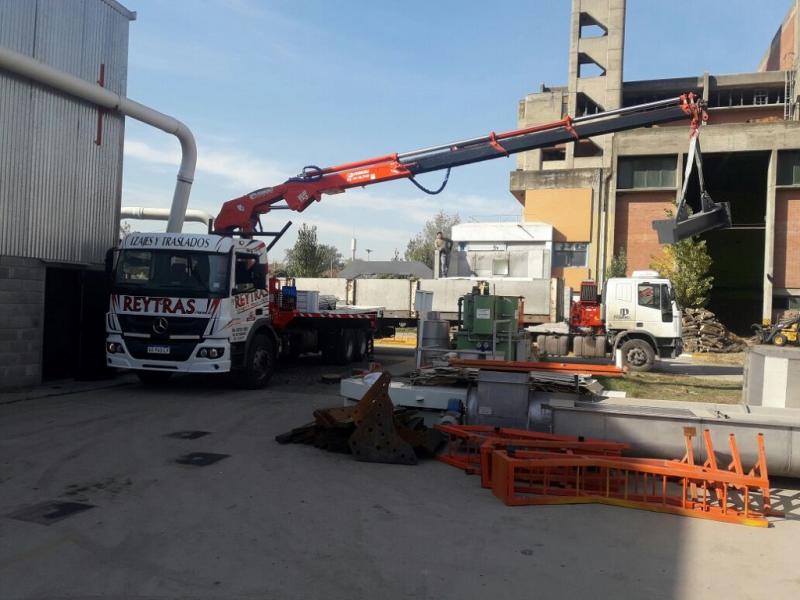 Hidrogrúa de 18 Toneladas ☑️ Chasis con Balancín Alquiler